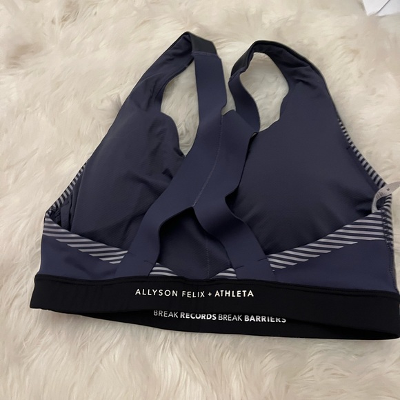 Athleta | Intimates & Sleepwear | Athleta Sports Bra | Poshmark
